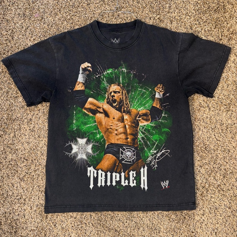 Wwe Black Tee With Green Triple H Design - Gem
